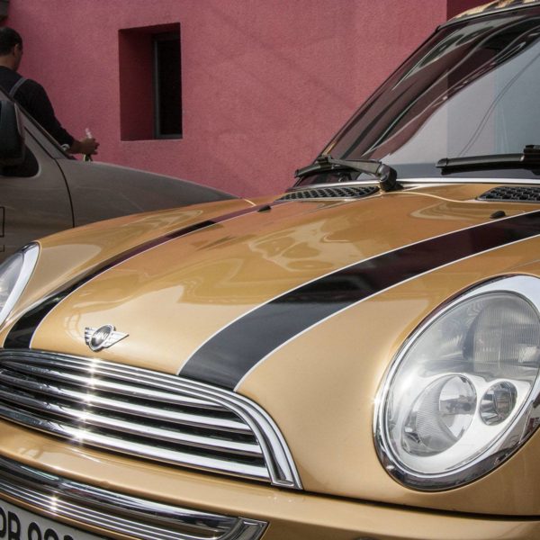 Mini Cooper branded with a leopard print | Car wrapping | Outdoor ads