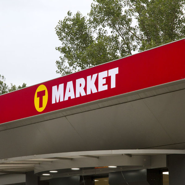 T-market Sofia Dianabad | Flexible face signs | Sings | Media Design