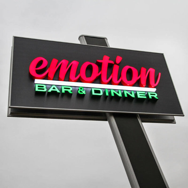 Illuminated totem Emotion Bar & Dinner | Totems | Outdoor advertisement