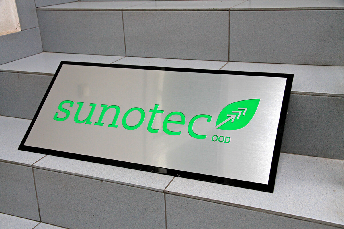 Ефектна интериорна табела за Sunotec | Интериорни табели | Табели