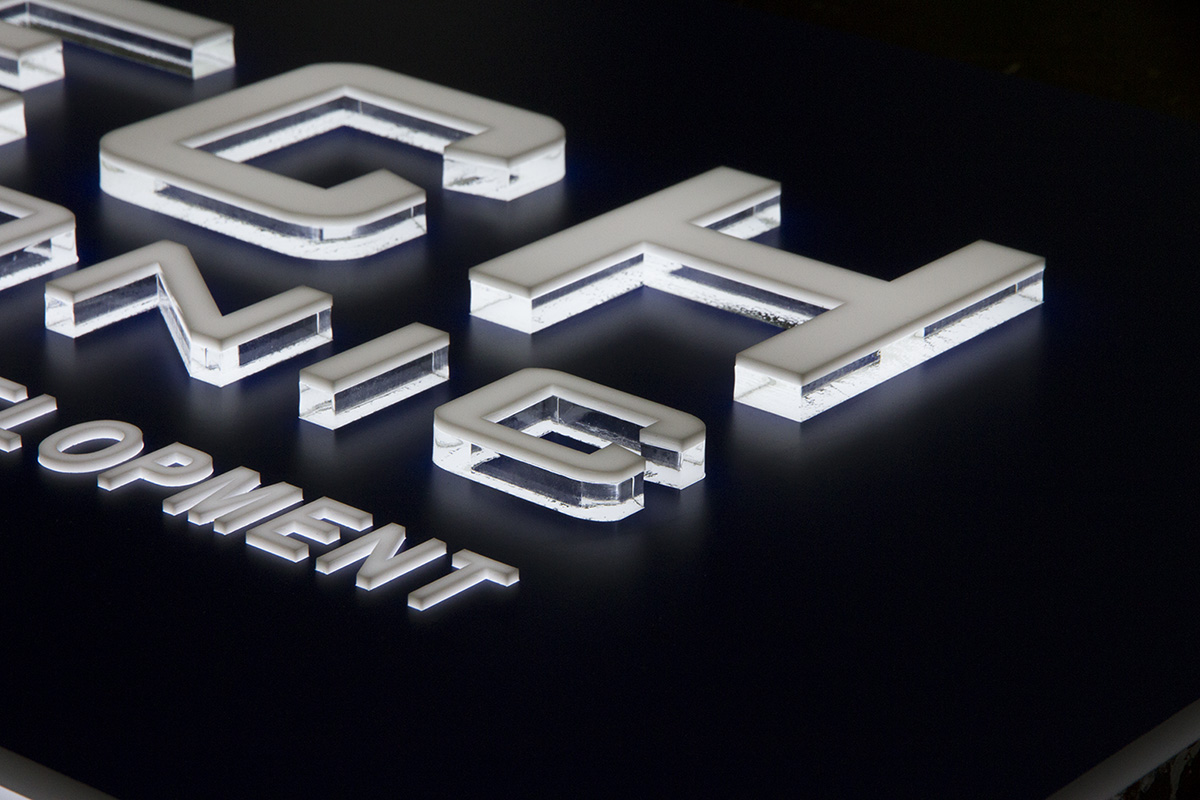 Illuminated acrylic face sign for Hitech Electronic | Signs
